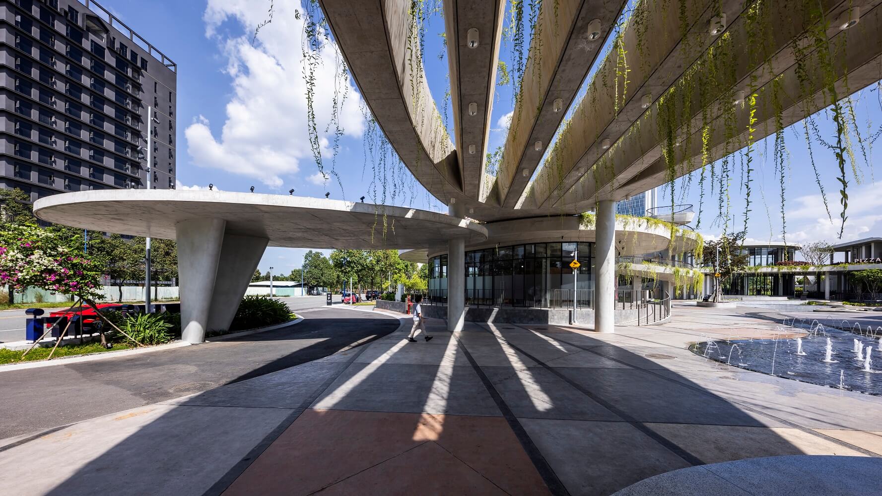 Becamex Tokyu Hikari Complex - Takashi Niwa Architects